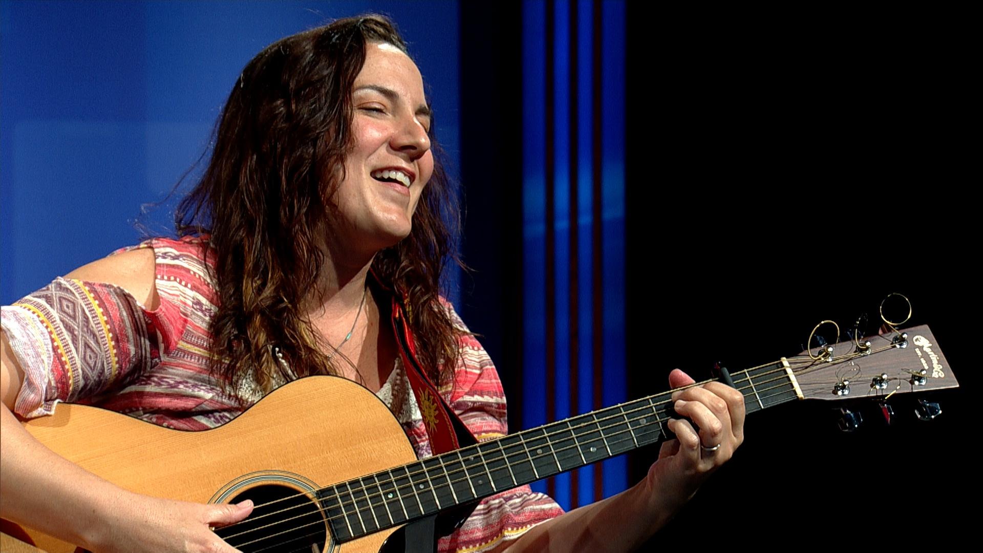 Sweets So Geek & Musician Sunny Taylor | arts IN focus | ALL ARTS