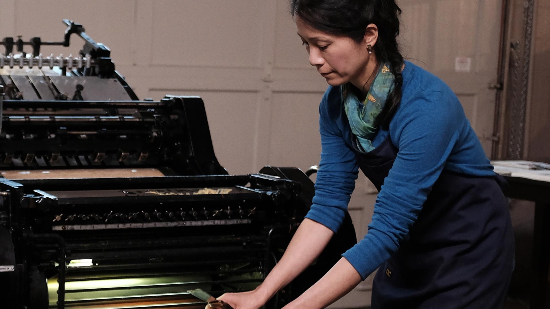 Printmaker Yoshiko Yamamoto | Craft in America | THIRTEEN - New York ...
