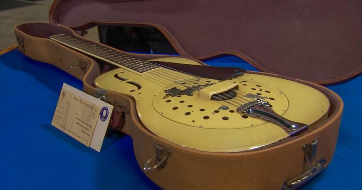 Antiques Roadshow | Appraisal: National Dobro Corporation Guitar, ca ...