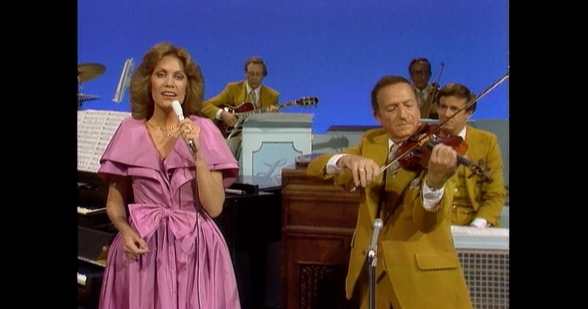 The Lawrence Welk Show | Gold Record Hits (Michael Redman) | Episode 29 ...