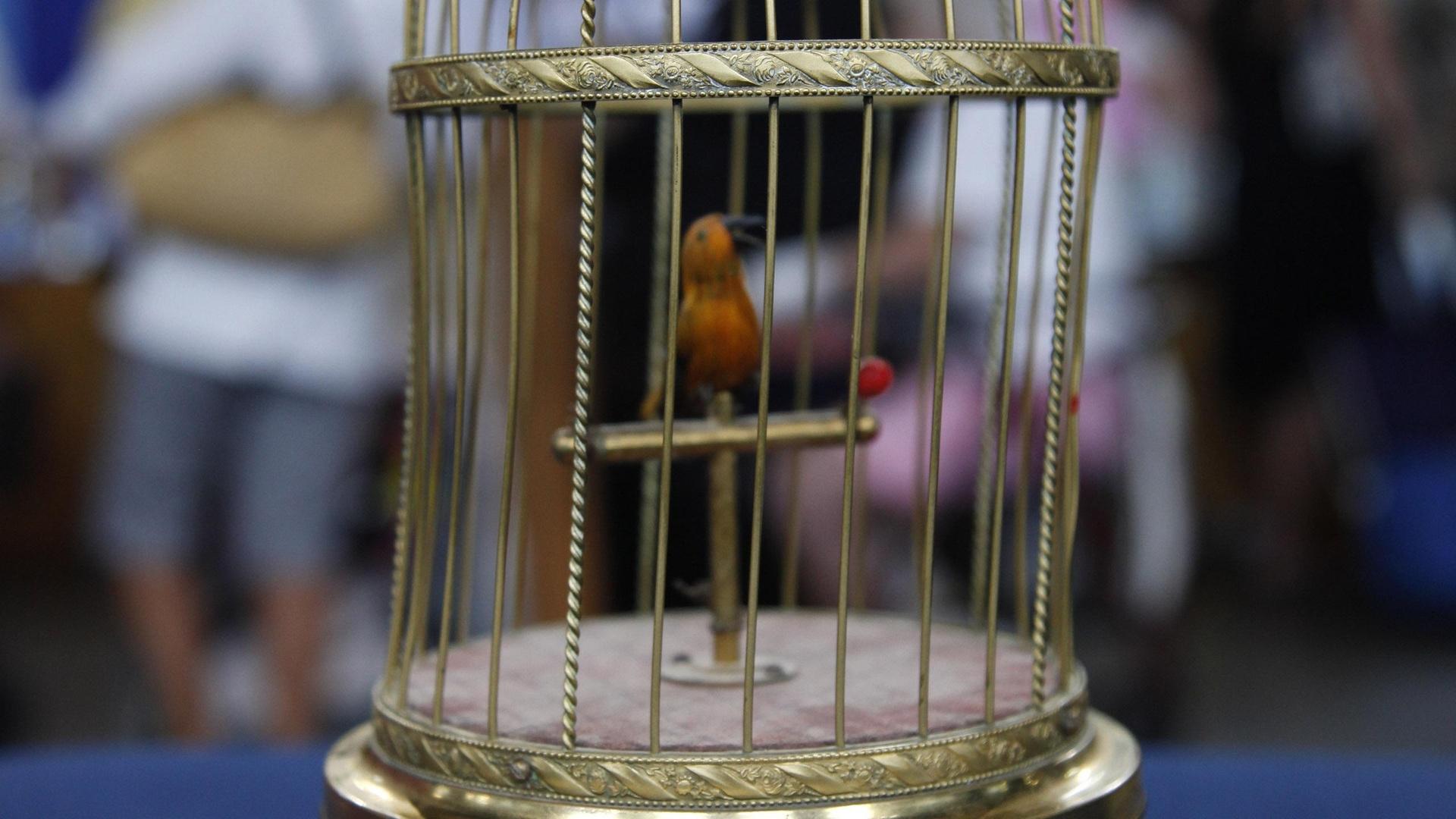 Appraisal: Early 20th-Century Singing Bird Cage Automaton | Antiques ...