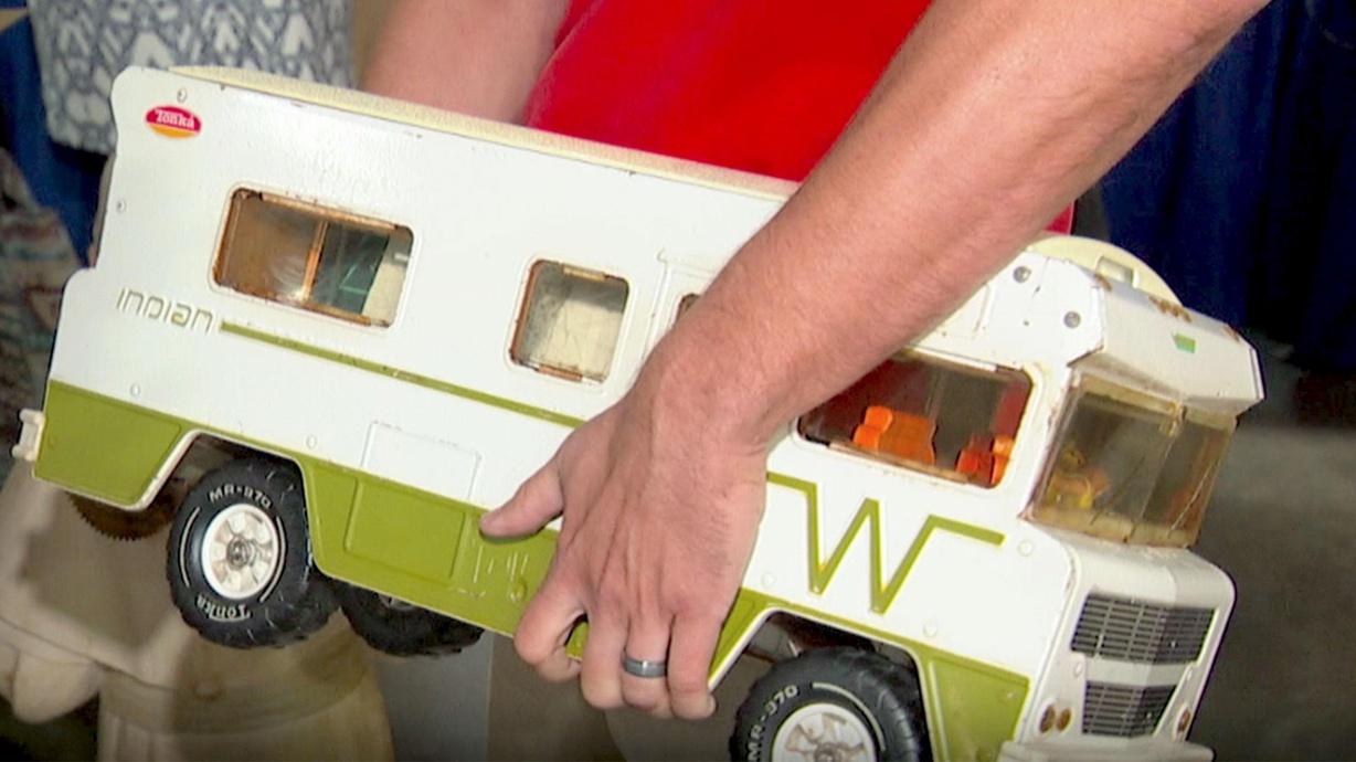 Appraisal: Tonka Winnedbago, ca. 1975 | Watch on PBS Wisconsin
