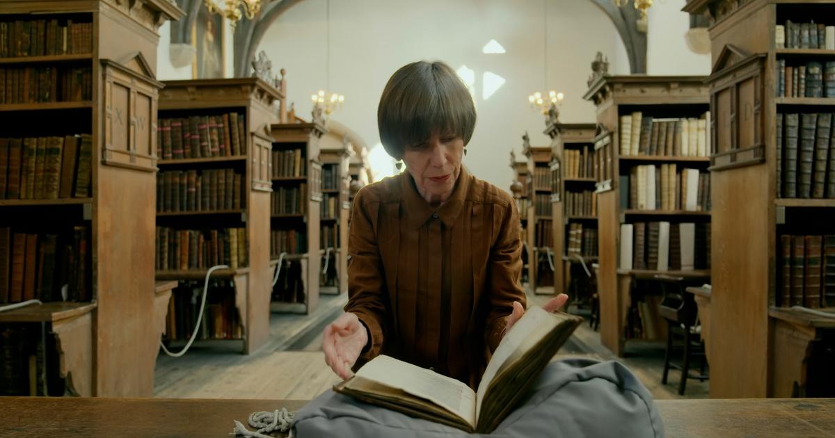 Secrets of the Dead | A Roman Poet’s Clue to Women Gladiators in the ...