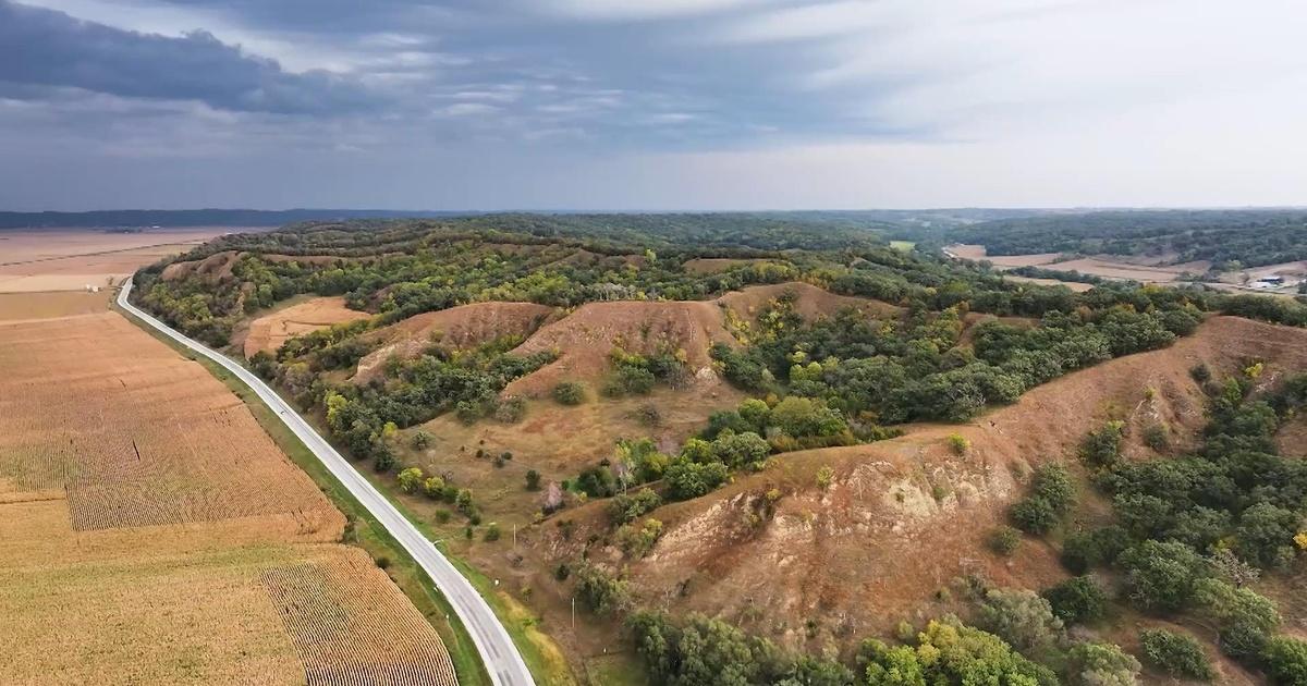 Road Trip Iowa | Loess Hills Near Mondamin | Episode 101 | PBS