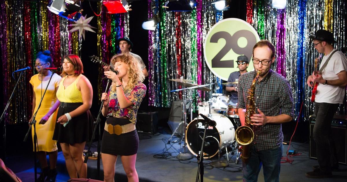 Emma Mayes & The Hip Web Extra "One Time" | Sounds on 29th | PBS