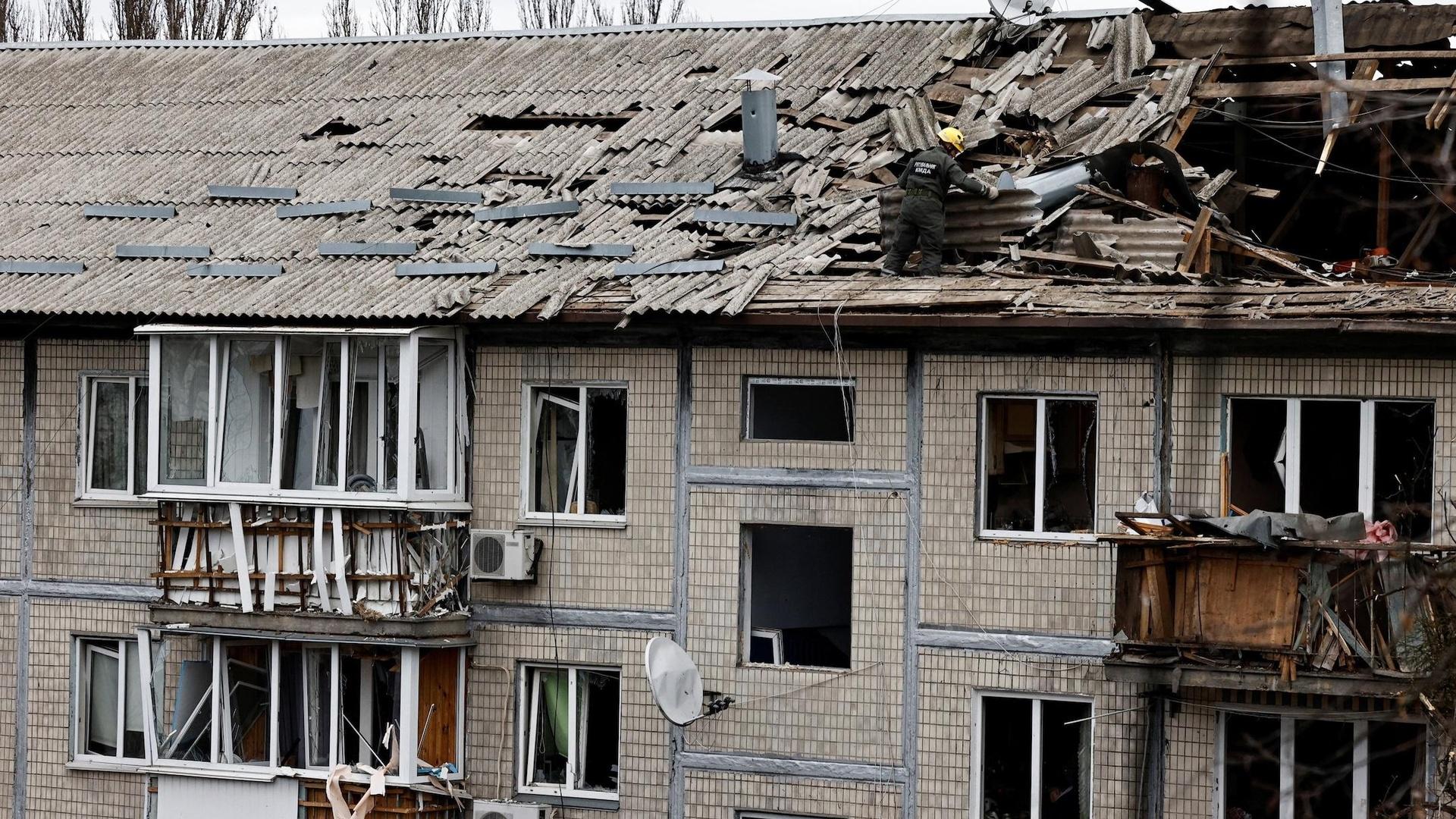 Zelenskyy proposal for Russian-occupied areas of Ukraine | PBS News ...