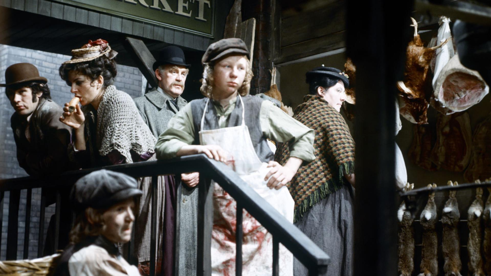 The Mystery of the Amber Beads | The Rivals of Sherlock Holmes ...