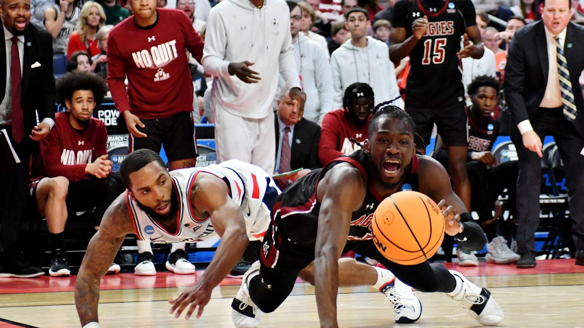 How new rules for student-athletes impact March Madness | PBS News Hour ...